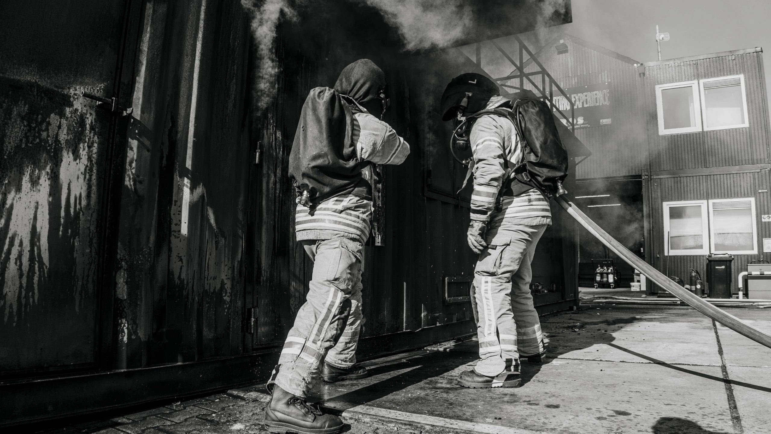 Fire Fighting Basics - CFBT-NL Fire Attack Training